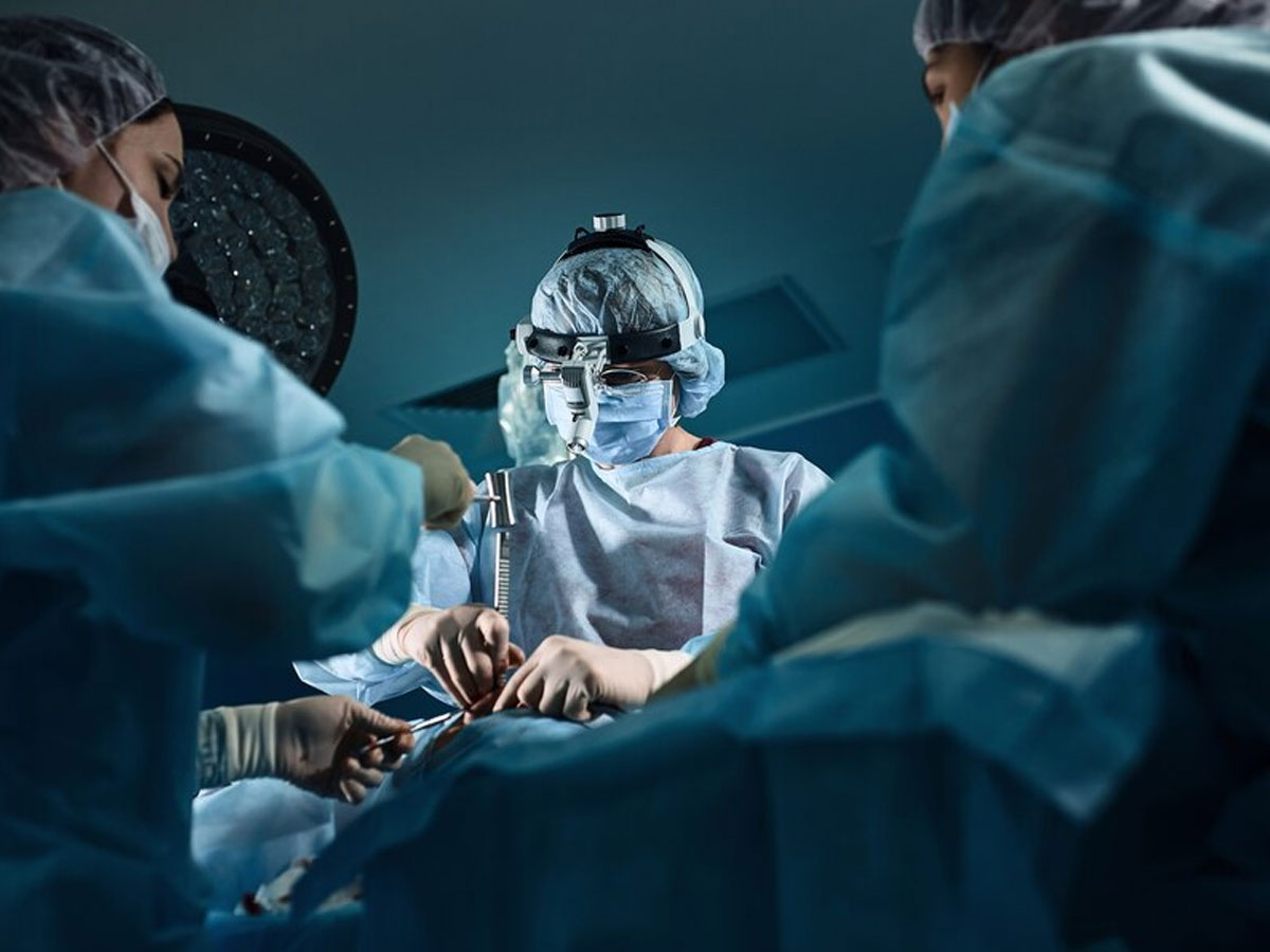 The Role of Cardio Robotics in Minimally Invasive Surgery - Dr. Dhir